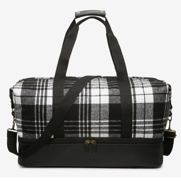 DSW | Bags | New Dsw Plaid Weekender Carryall Travel Carryon Gym Bag ...